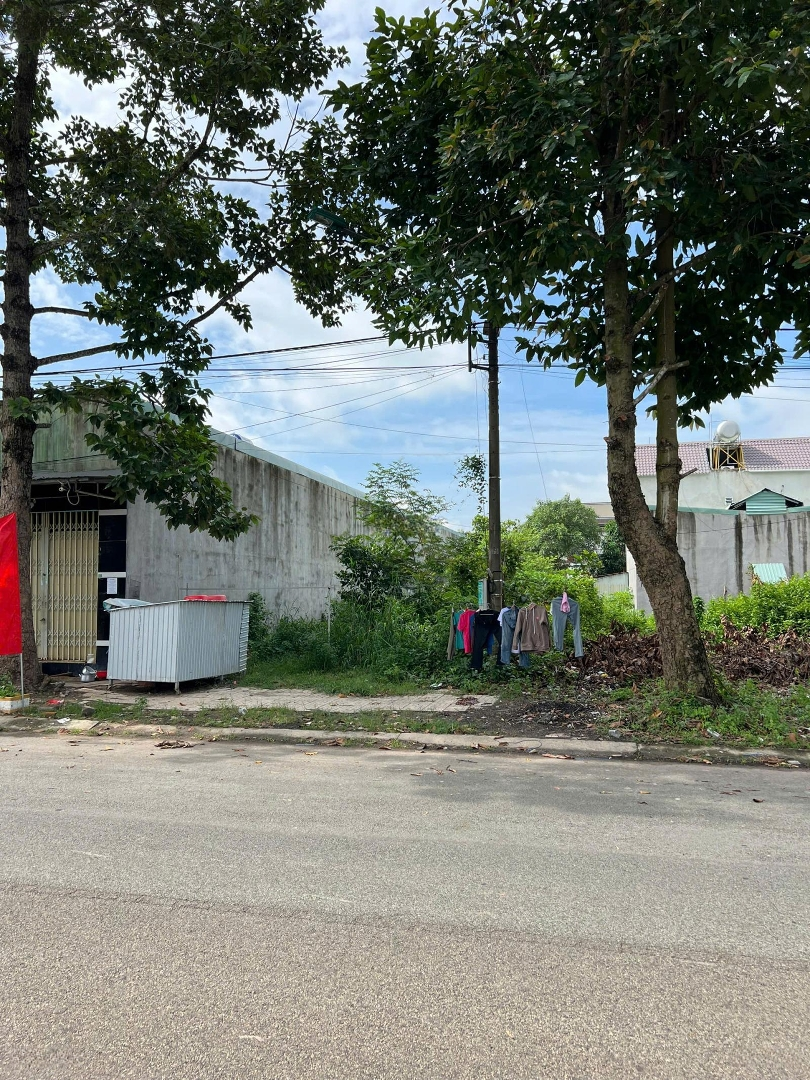 10m trong khu dân cư rạch bắp an điền , ngay trung tâm hành chính công của phường , 10x22 , 3 tỷ ...