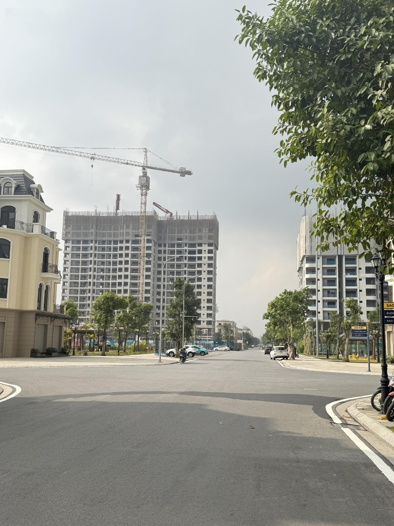 hết hồn quý khách ơi.. chủ nhà ngộp bank bán gấp. giá cực rẻ sao biển ...